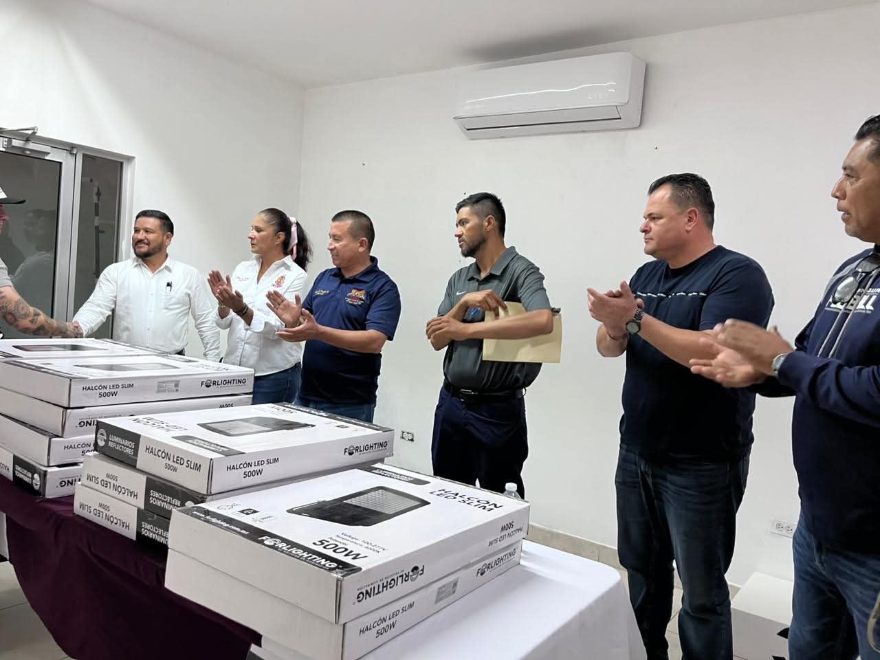 El éxito de la Copa Peñasco 2025 se traduce en una valiosa donación de luminarias para el campo ...